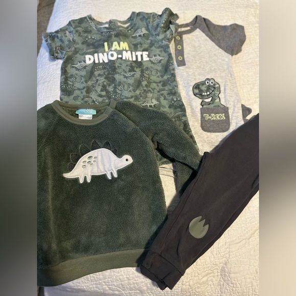 Kids Headquarters | Matching Sets | Dinosaur Baby Bundle | Poshmark